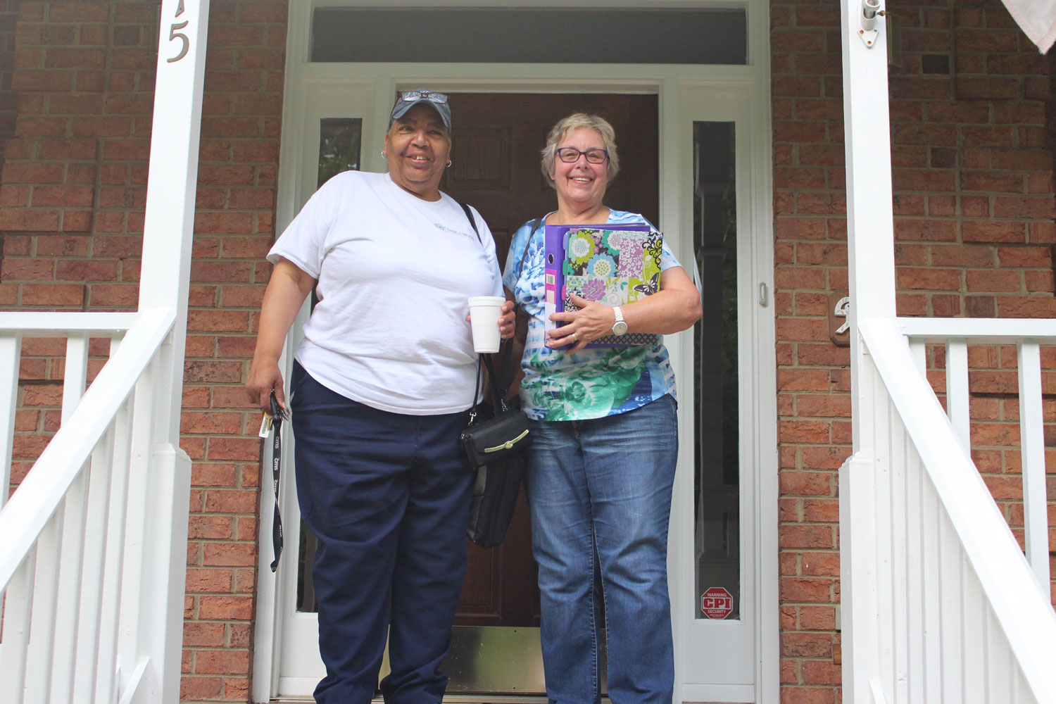 Reading Heroes: Felicity Wray and Brenda Slade - Read Charlotte